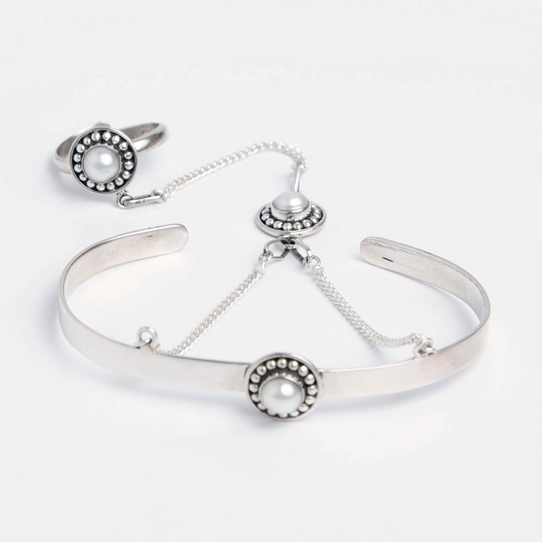 Perlele: semnificații și simboluri ale pietrei purității - Metaphora